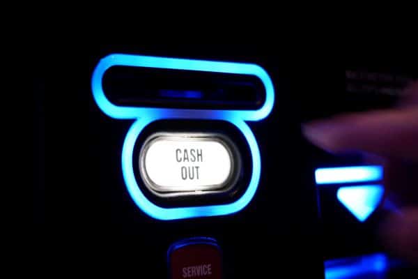 Cash-out: Examples and options - Helpbet.com